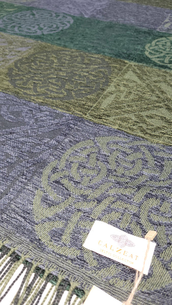 Celtic Knot Throw - Loudoun – The Counties of Ireland